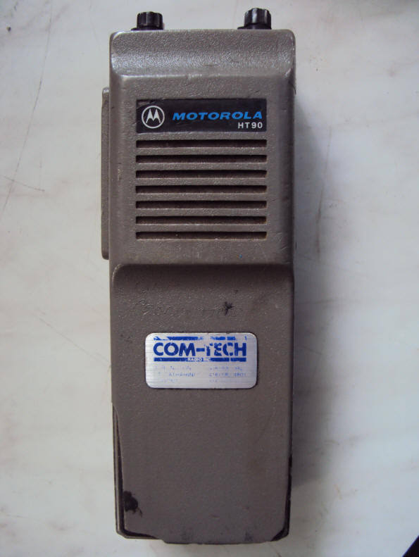 WALKIE TALKIE MOTOROLA HT90